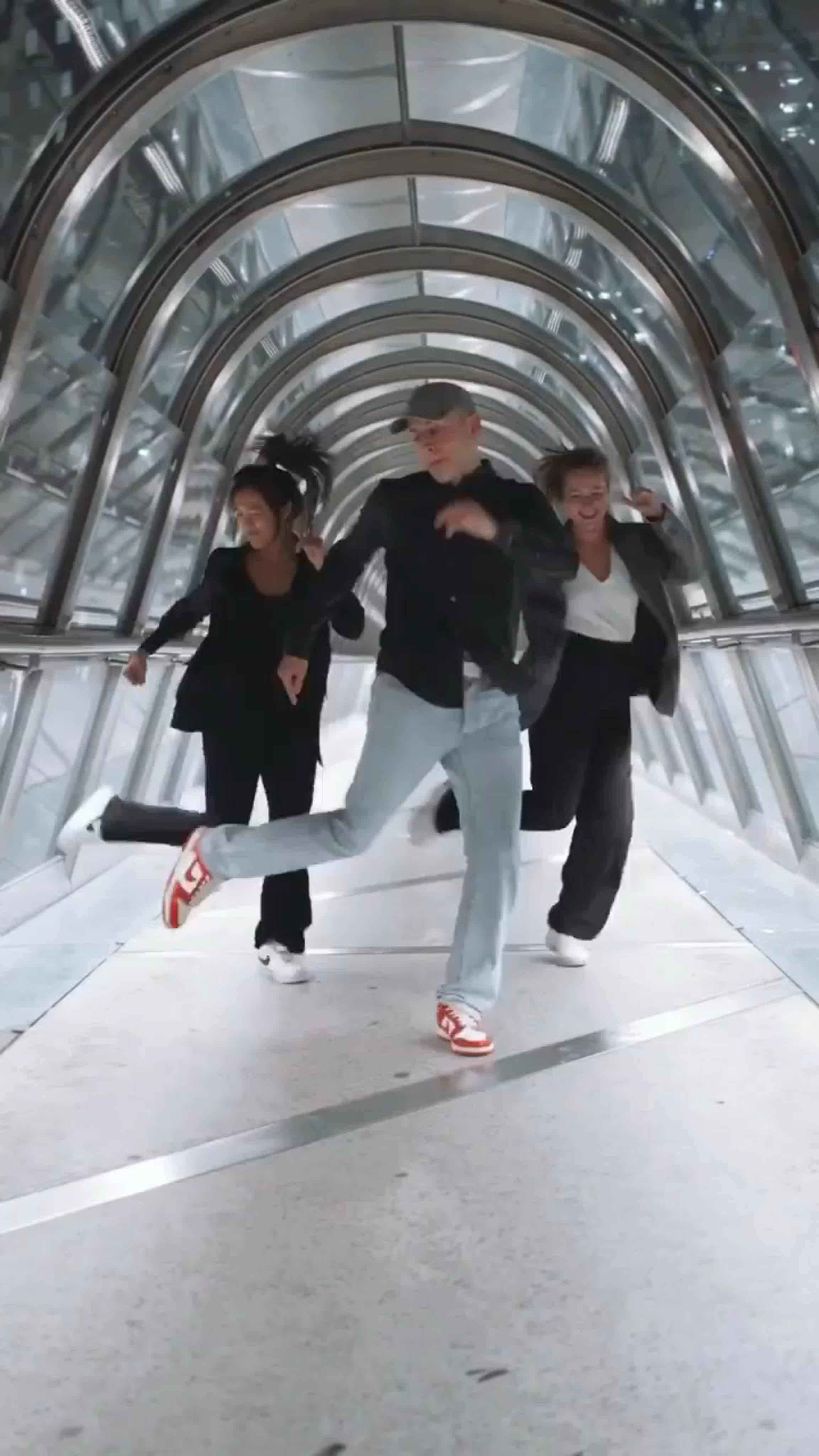 Видео от Shuffle Dance | Танцы Шаффл | Нижний Новгород — Видео от ...